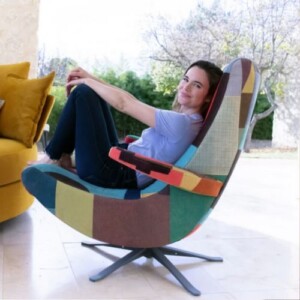 Fama Swing Chair. Available in Many Fabrics | Mia Stanza