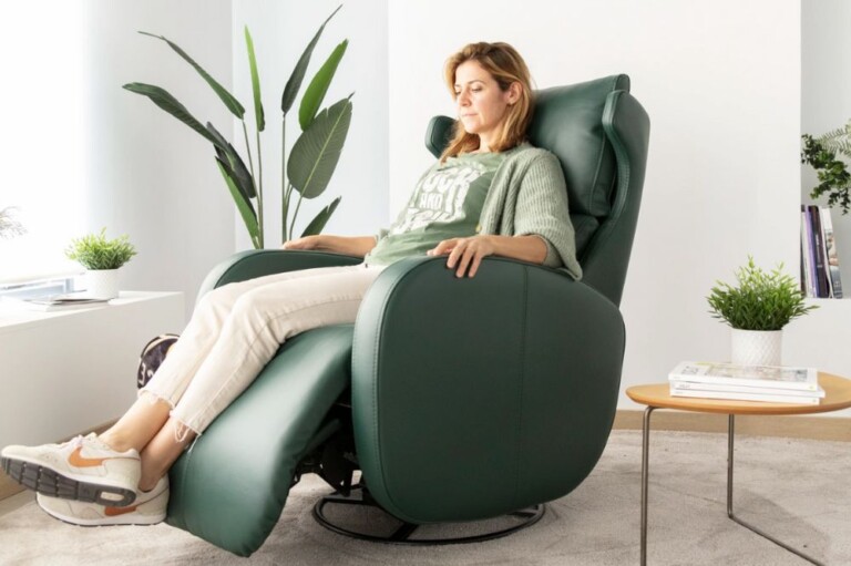 Kim recliner chair from Fama | Mia Stanza
